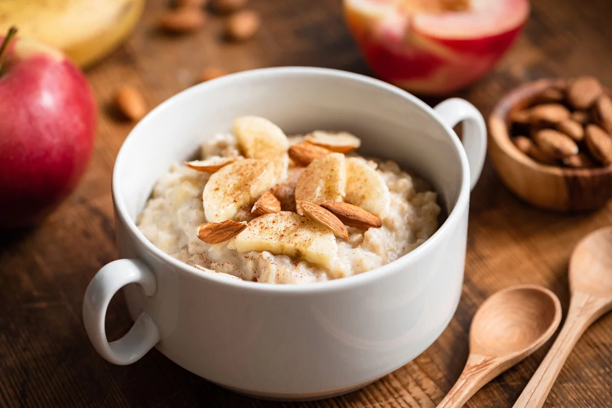 Oats and Oatmeal: 17 Infographics About Benefits, Recipes, Toppings ...