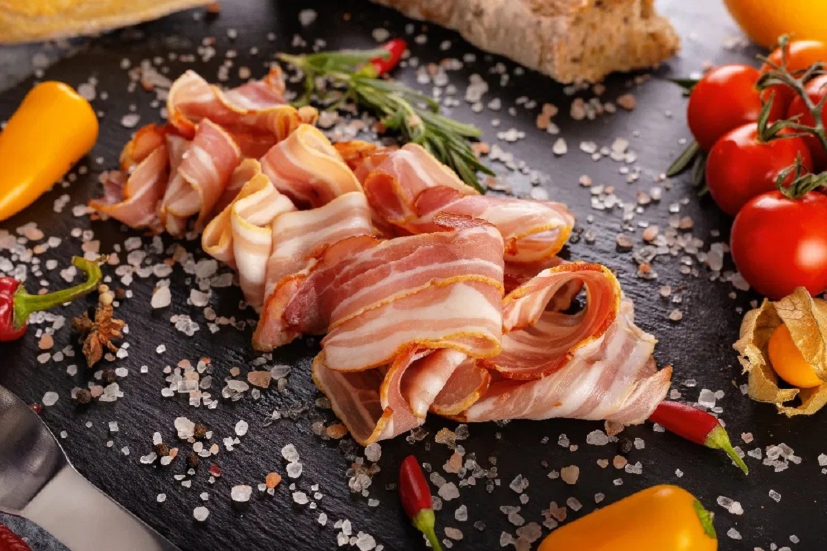 10 Infographics You Need to Know About Bacon - Amerikanki